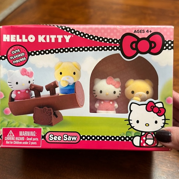 Hello Kitty | Toys | Sanrio Hello Kitty Seesaw Flocked Figurines Set ...
